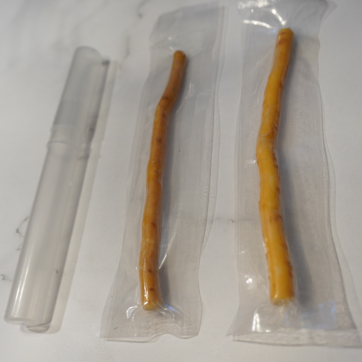 Sunnah Goods Miswak Box – 2 Fresh Miswaks + Holder